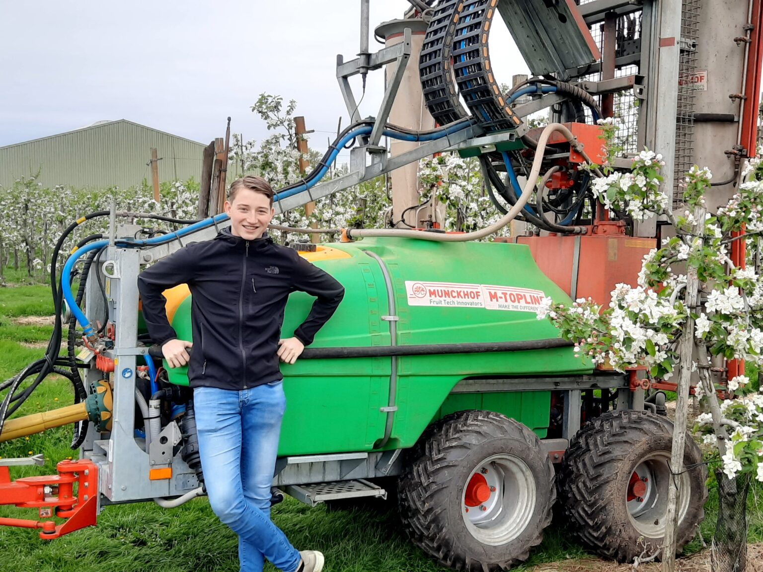 Munckhof Fruit Tech Innovators adopts HAS Student's Model for precision fruit growing - Fruit ...